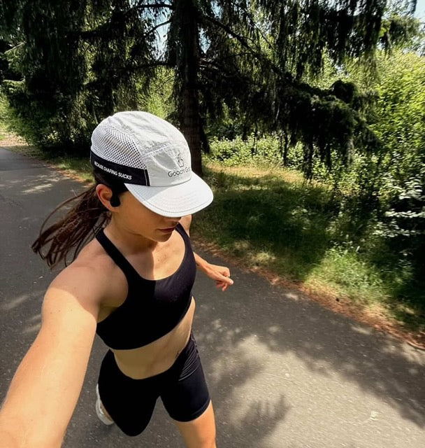 Gooch Goo Running Hat White – Gooch Goo®